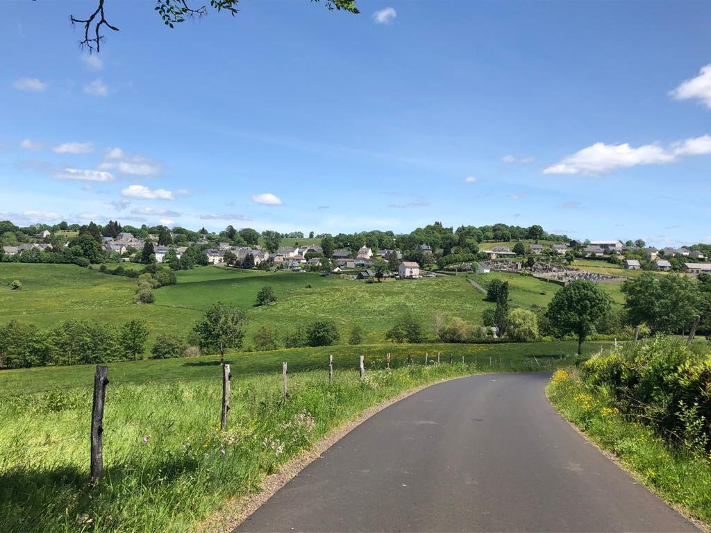 Maison récente type traditionnelle (9 couchages), maison Trizac, Auvergne