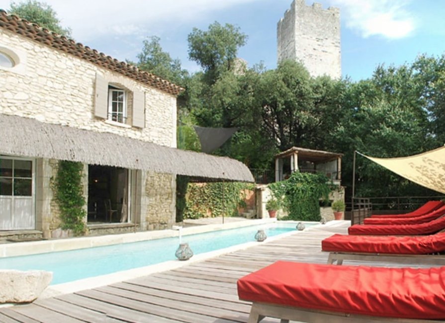 Mas provençal en Provence, gîte Verfeuil, Vallée de cèze