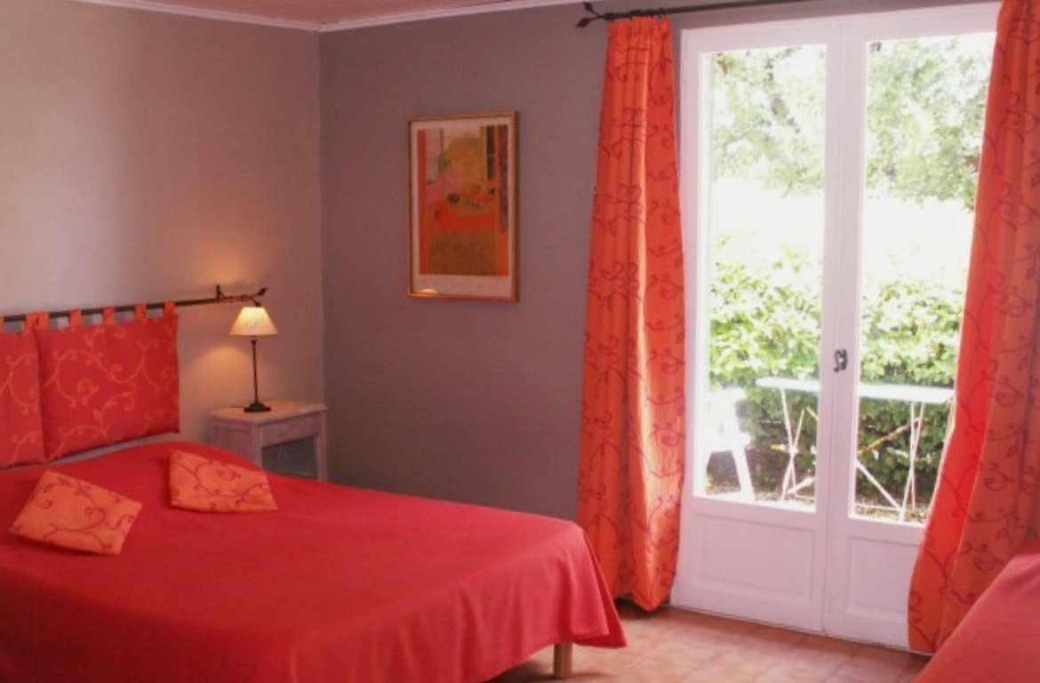 Gîte de "La Vache Rouge" - Gîte de groupe à Salasc dans l'Hérault (34 ...